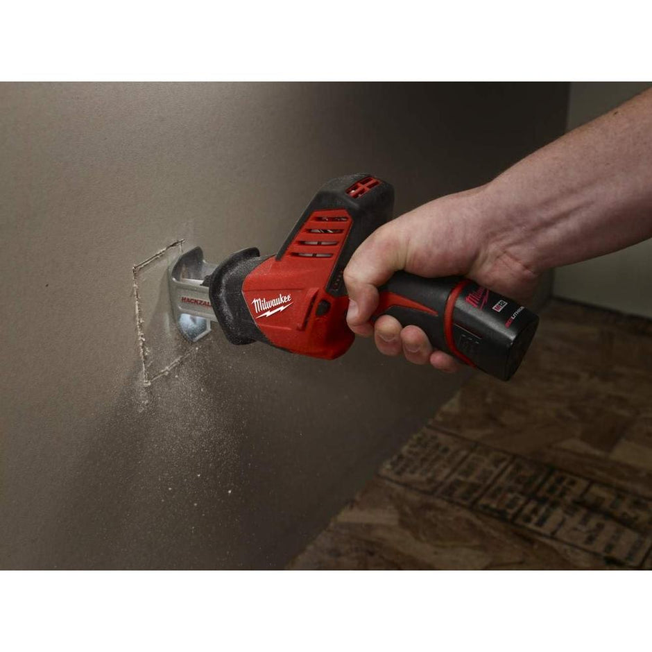 Milwaukee Tool 2420-21 12-Volt Hackzall Saw Kit